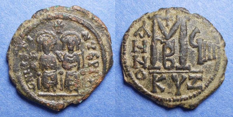 Byzantine Empire, Justin II 565-578, Bronze Follis | Byzantine Coins