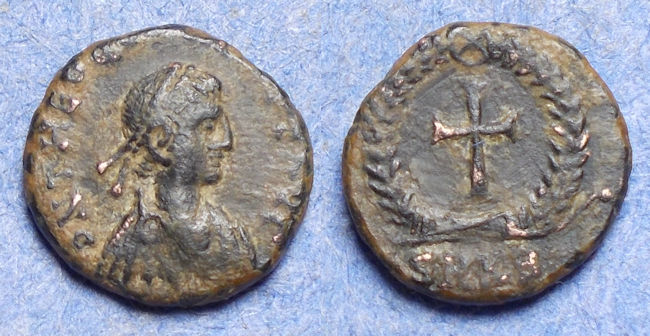 Roman Empire, Theodosius II 402-450, Bronze AE4 | Roman Imperial Coins