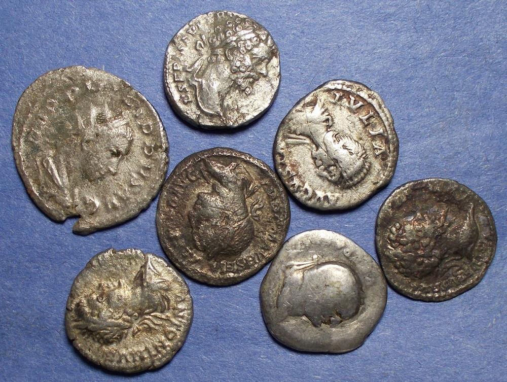 Roman Empire, Group of 7 silver coins 69 to 249, | Lots & Collections
