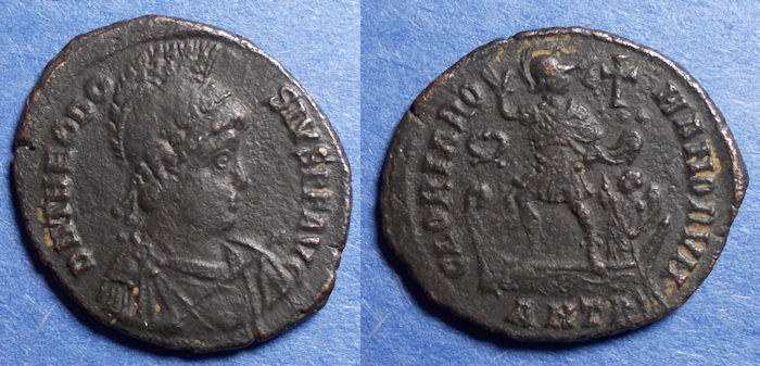 Roman Empire, Theodosius 379-385, Bronze AE2 | Roman Imperial Coins