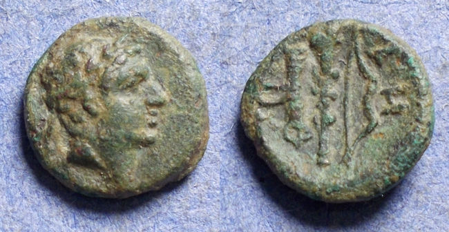 Lucania, Herakleia 276-250 BC, Bronze AE11 | Greek Coins