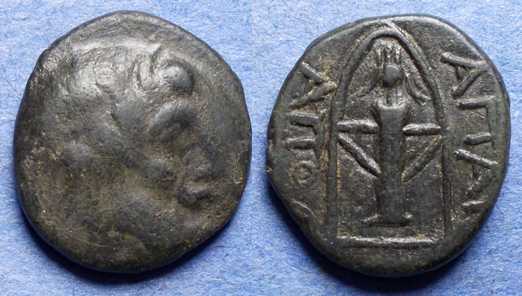 Phrygia, Apameia Circa 50 BC, Bronze AE17 | Greek Coins