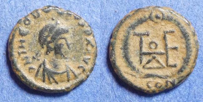 Roman Empire, Theodosius II 402-450, Bronze AE4 | Roman Imperial Coins