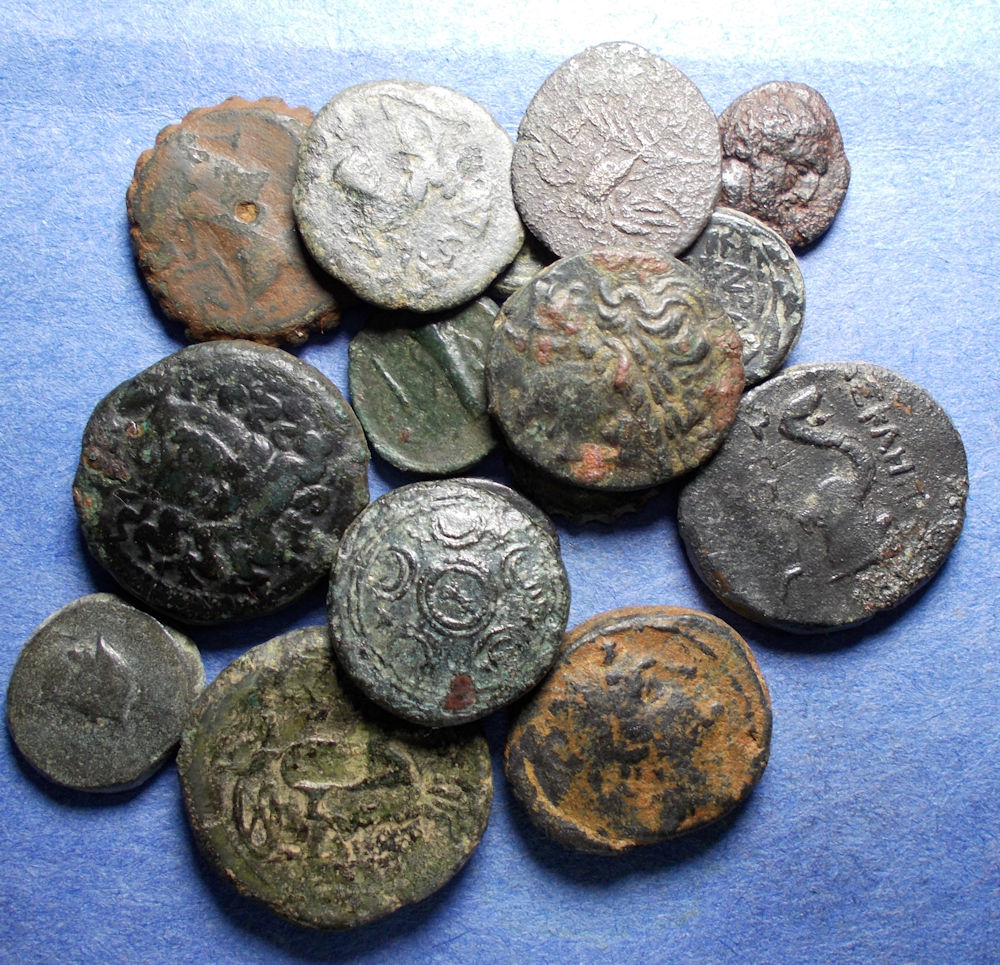 Group of 16 Greek bronze coins, Circa 300 to 100 BC, | Lots & Collections