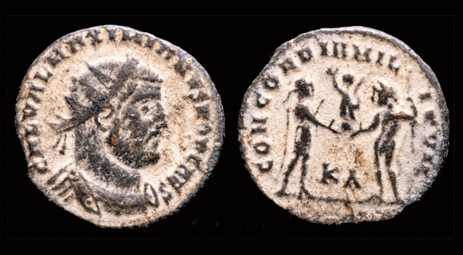 Maximianus Herculius AE antoninianus Jupiter presents Victory on globe