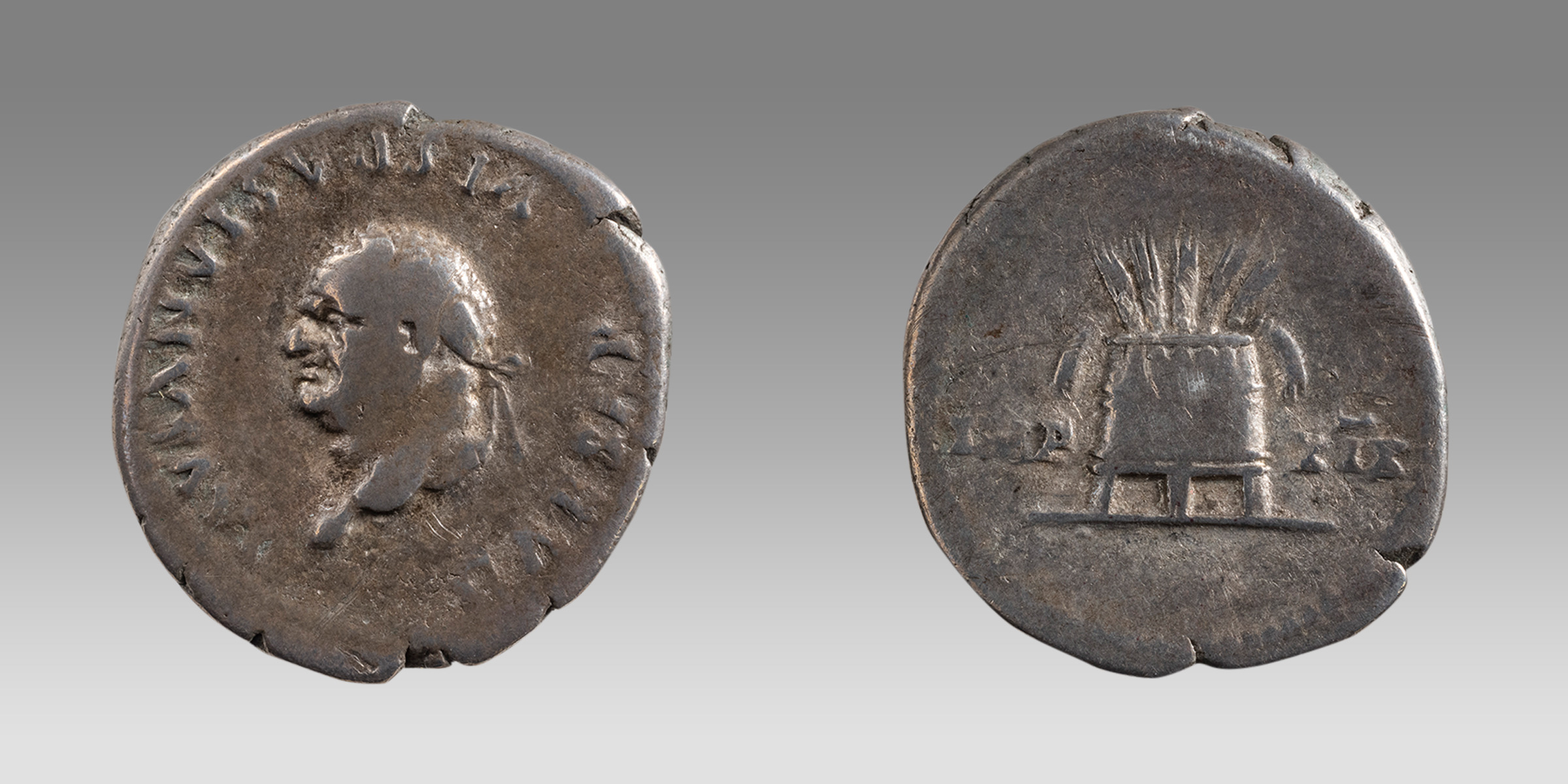 Roman Vespasian Silver Denarius. Rome, AD 77-78. CAESAR VESPASIANVS AVG