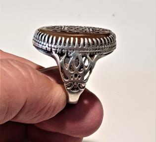 IRAN: Vintage Persian Islamic Inscribed Silver Agate Ring a beauty!