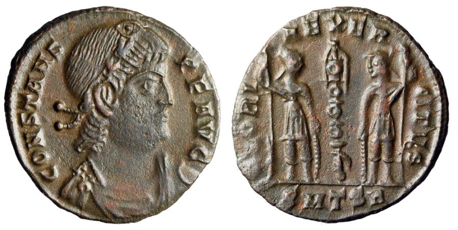 Constans I AE17 GLORIA EXERCITVS Soldiers Thessalonica RIC 57 gVF