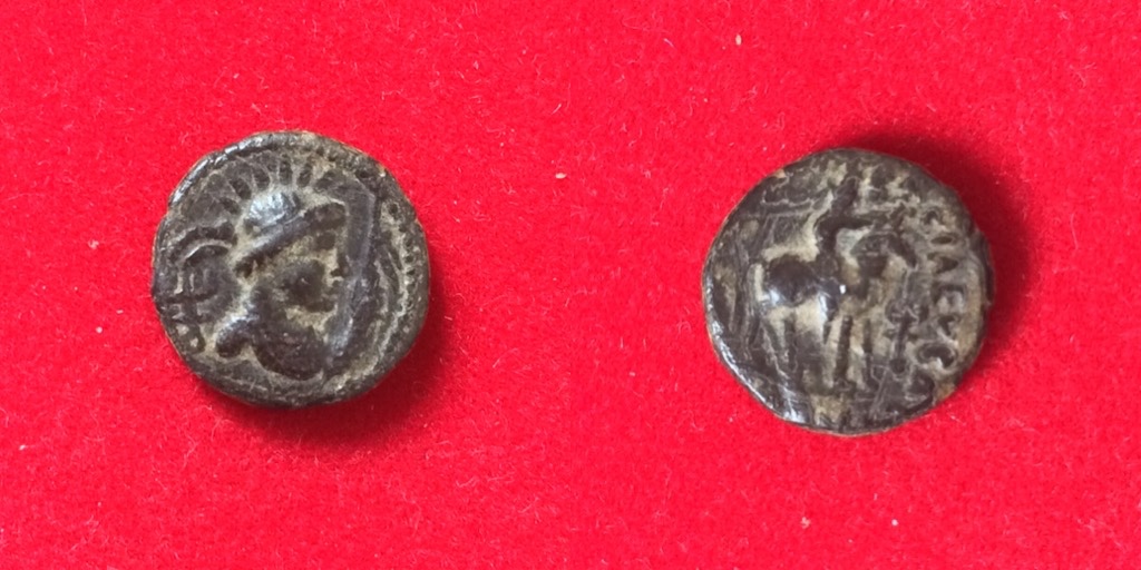 India Kushan Empire. Vima Takto (Soter Megas). Circa AD 80-100. Æ Drachm.