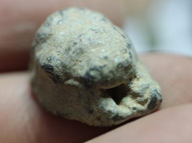 ANCIENT ROMAN LEAD BULLA. QUADRIGA. 200 A.D