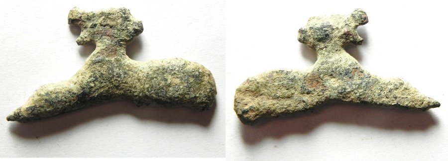 Ancient bronze casting slag from coin flan production. 34 x 18 mm, 5 ...