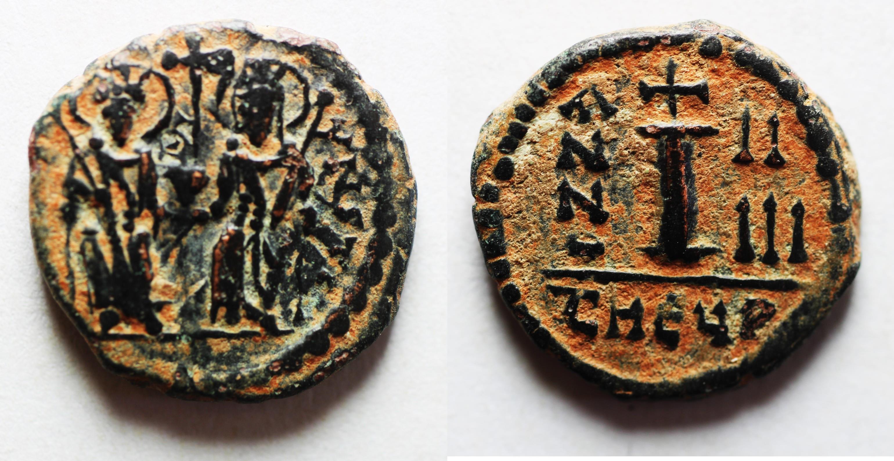 BYZANTINE. Justin II with Sophia, 565 - 578 AD, AE DECANUMMIUM