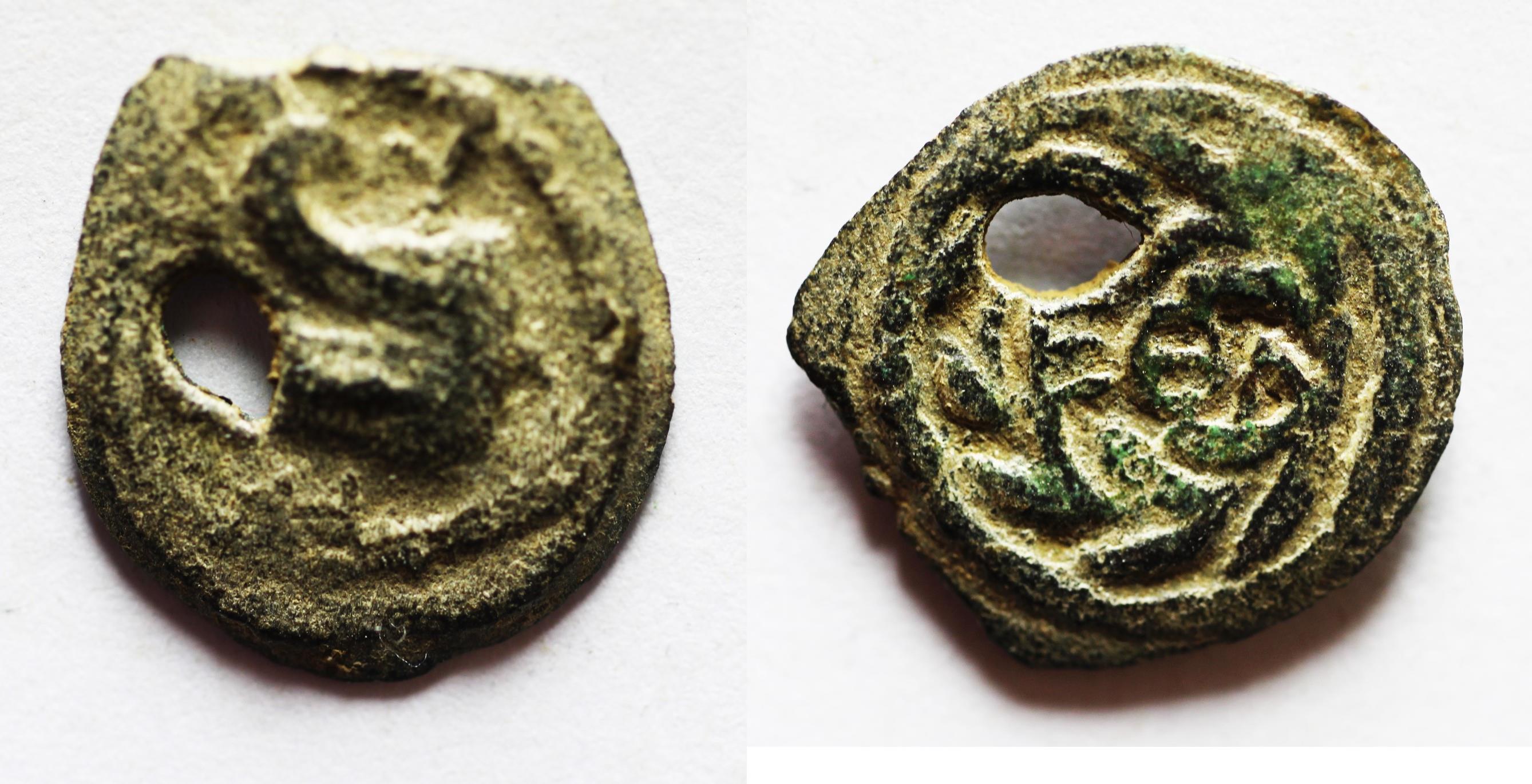 Judaea, The Herodians. Herod Archelaus, 4 BC-6 AD. AE Prutah . Prow