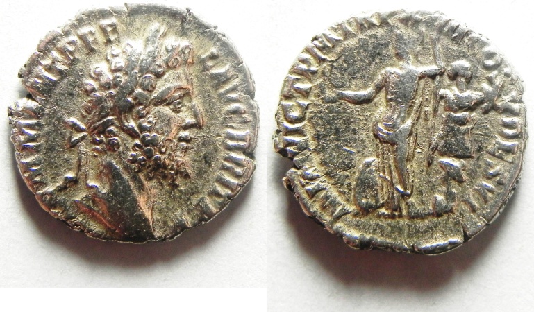 COMMODUS SILVER DENARIUS | Roman Imperial Coins