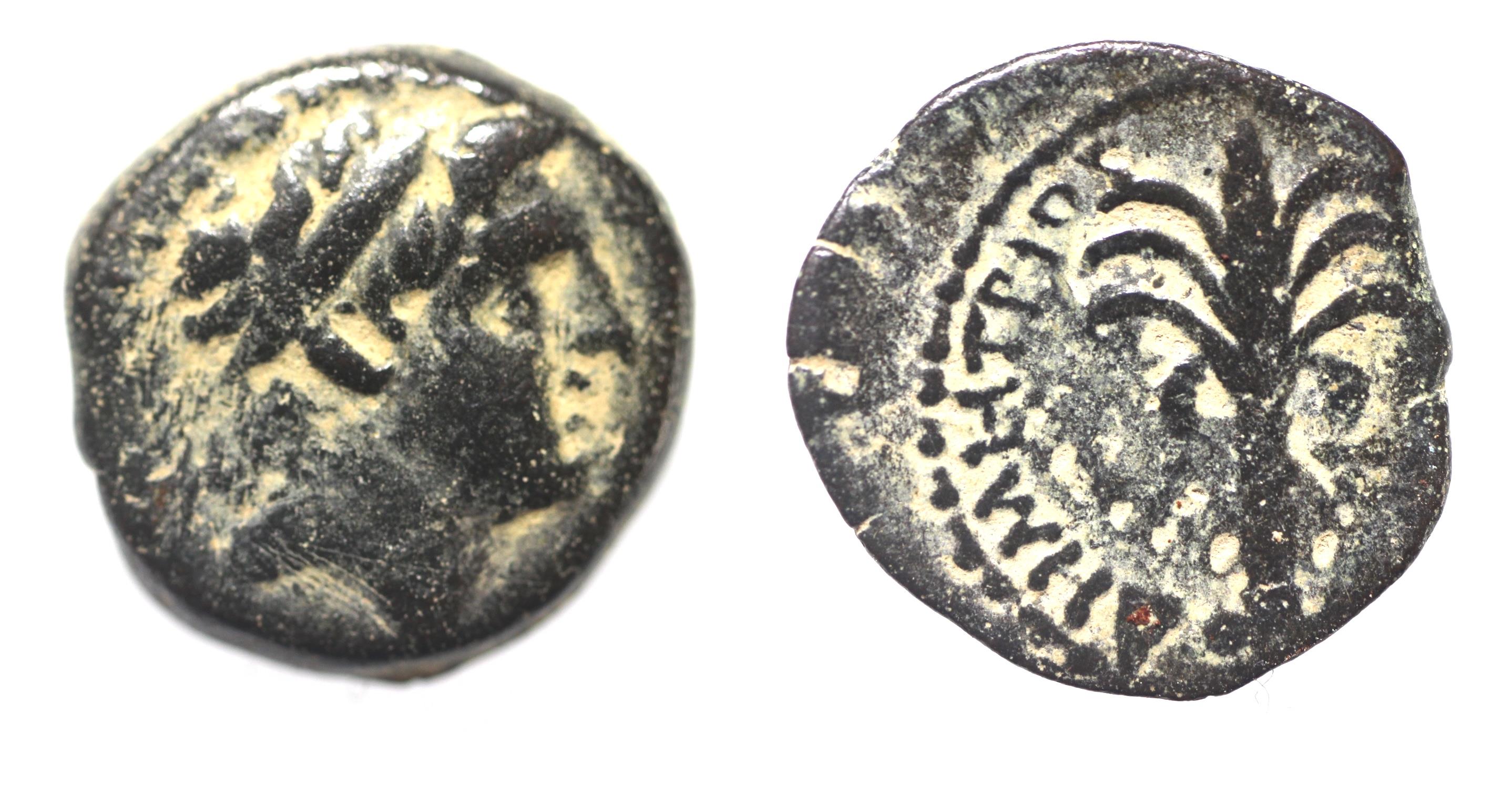SELEUKID KINGS of SYRIA. Demetrius II, 1-st reign. SC 1970 Tyre AE 14