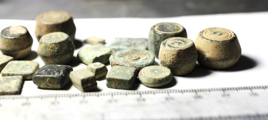 ROMAN / BYZANTINE BRONZE WEIGHTS. LOT OF 20 | Lots & Collections
