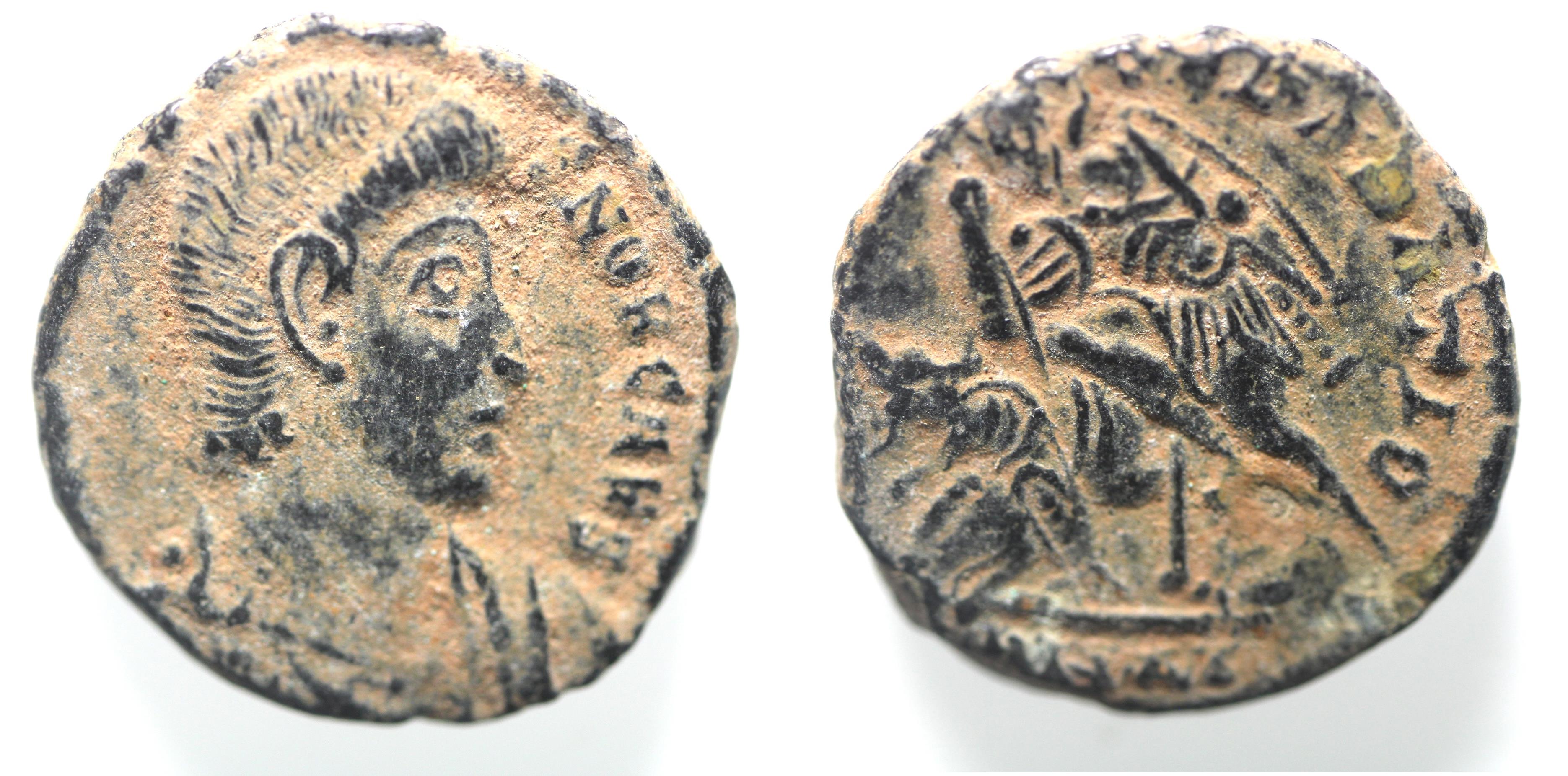 CONSTANTIUS GALLUS AE . FALLEN HORSEMAN. | Roman Imperial Coins