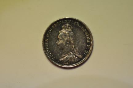 Great Britain; Silver 4 Pence 1888 XF | European Coins