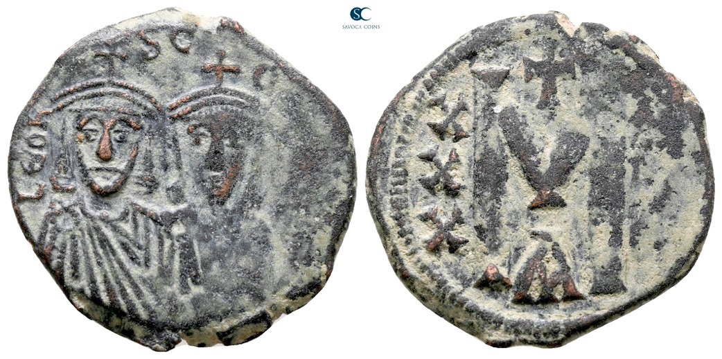 Leo III the Isaurian, with Constantine V, 717-741. Follis Constantinopolis