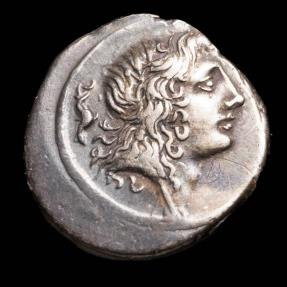 Republican Denarius, C. Plaetoria (57 a.C.) - 18 mm / 3.63 gr.