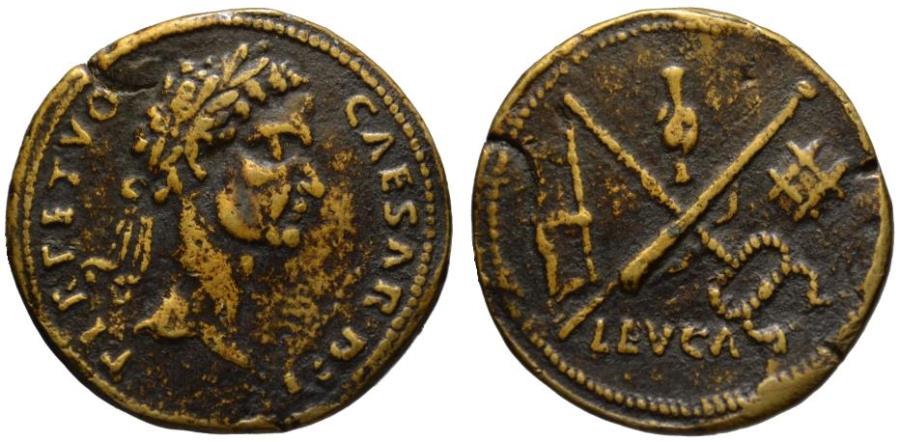 Paduan cast medal after Cavino - Julius Caesar AE sestertius - L BUCA