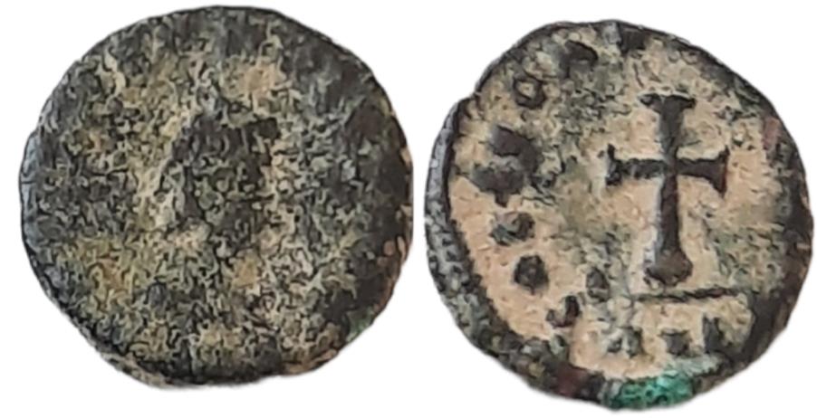 ROMAN AE 4 WITH CROSS | Roman Imperial Coins