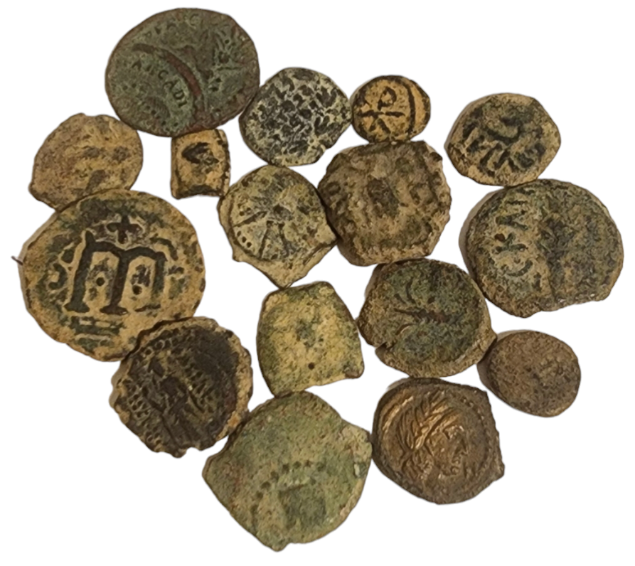 Lot of 16 ancient bronze coins.AE