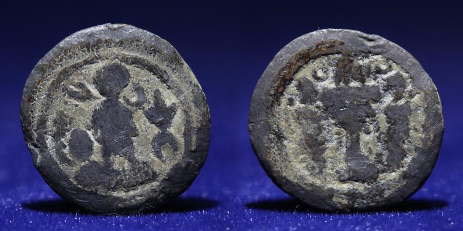 SASANIAN KINGS Yazdgerd I. 399-420 AD. Lead coin, uncertain mint, 2.2g ...