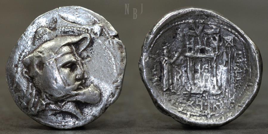 KINGS of PERSIS: Autophradates I. 3rd Century BC. Silver Tetradrachm ...