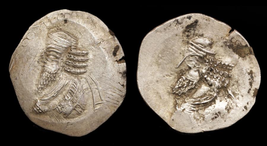 KINGS of PERSIS. Pakōr (Pakor) II. 1st century AD. AR Drachm Istakhr ...