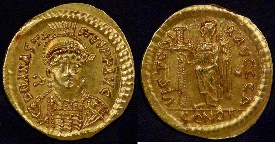 BYZANTINE EMPIRE, Anastasius I, (491-518 AD), circa 492-507 AD, Gold ...