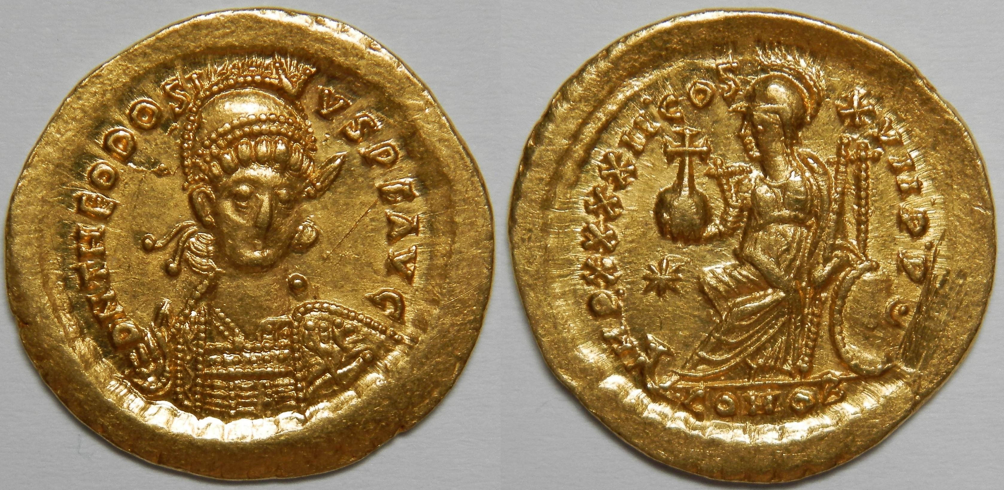 Roman Empire Theodosius II AV Solidus (Constantinople, AD 441-450)