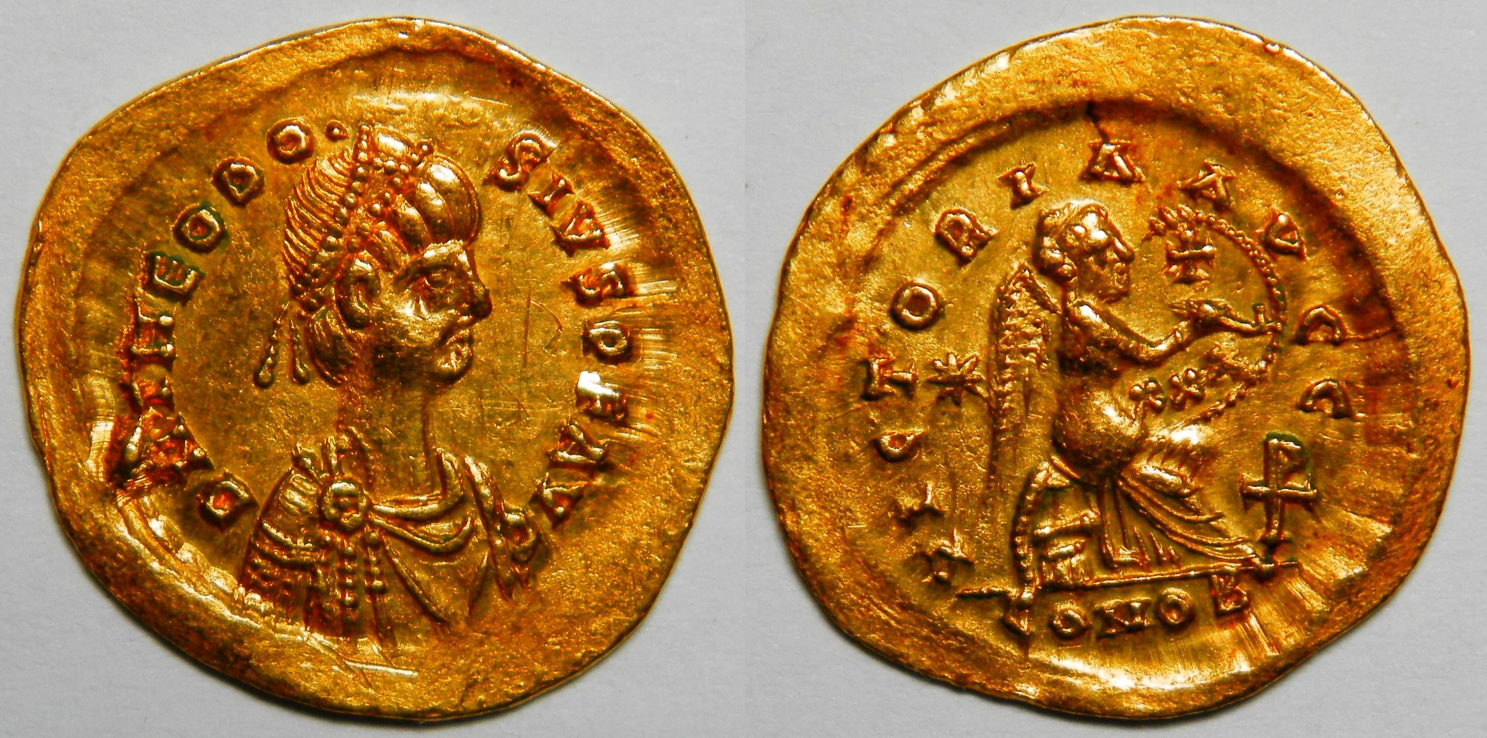 Roman Empire Theodosius II AV Semissis (Constantinople, AD 440-445)