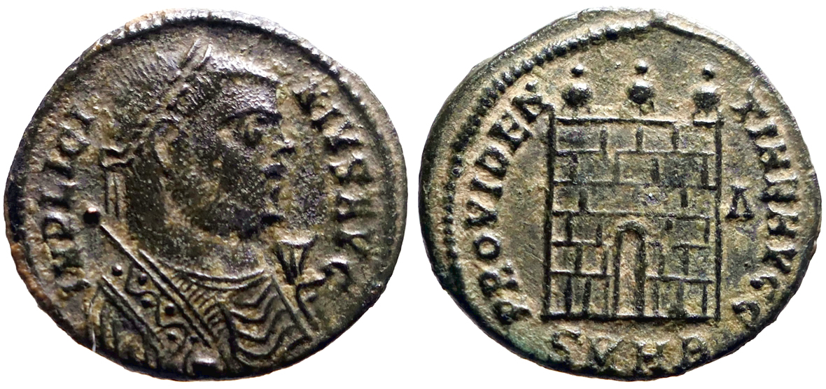 Licinius I AE18 Follis. Campgate w. three turrets | Roman Imperial Coins