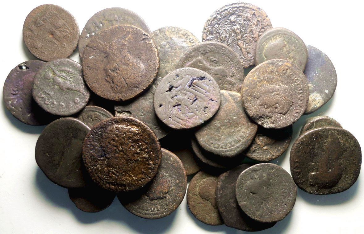 31 larger ancient coins | Lots & Collections