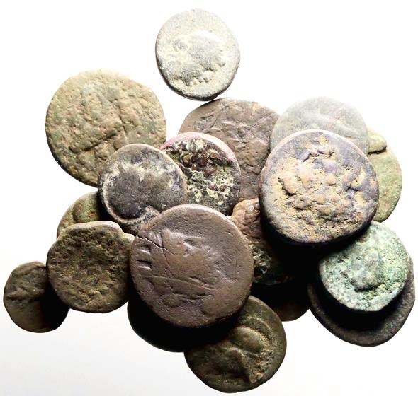 18 Greek AE coins | Lots & Collections