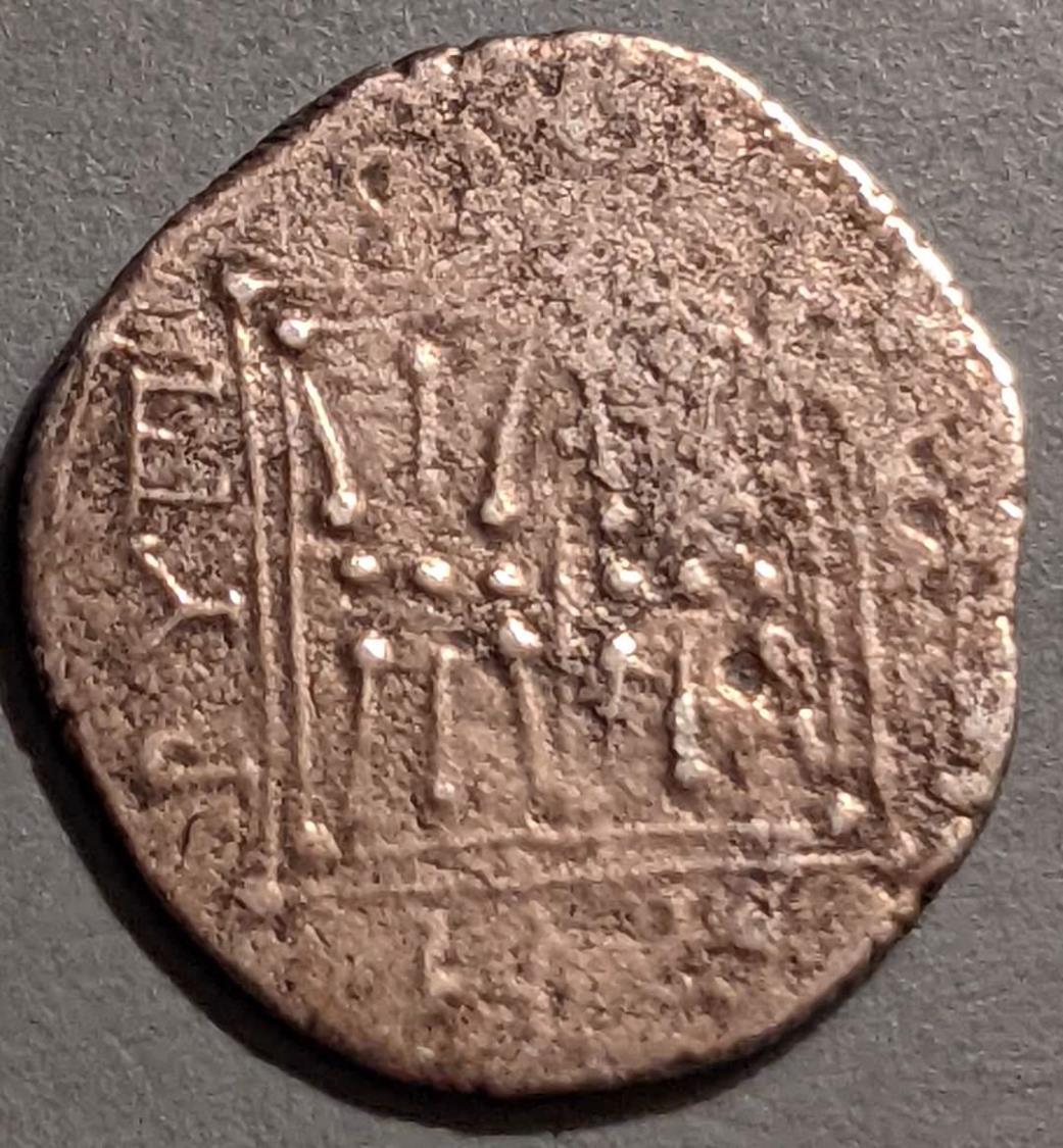 Illyria, Dyrrhachium, 250-50 BC, cow / stellate pattern | Greek Coins