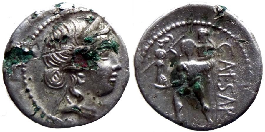 Julius Caesar - AR Denarius - Aeneas carrying Anchises - Fourré