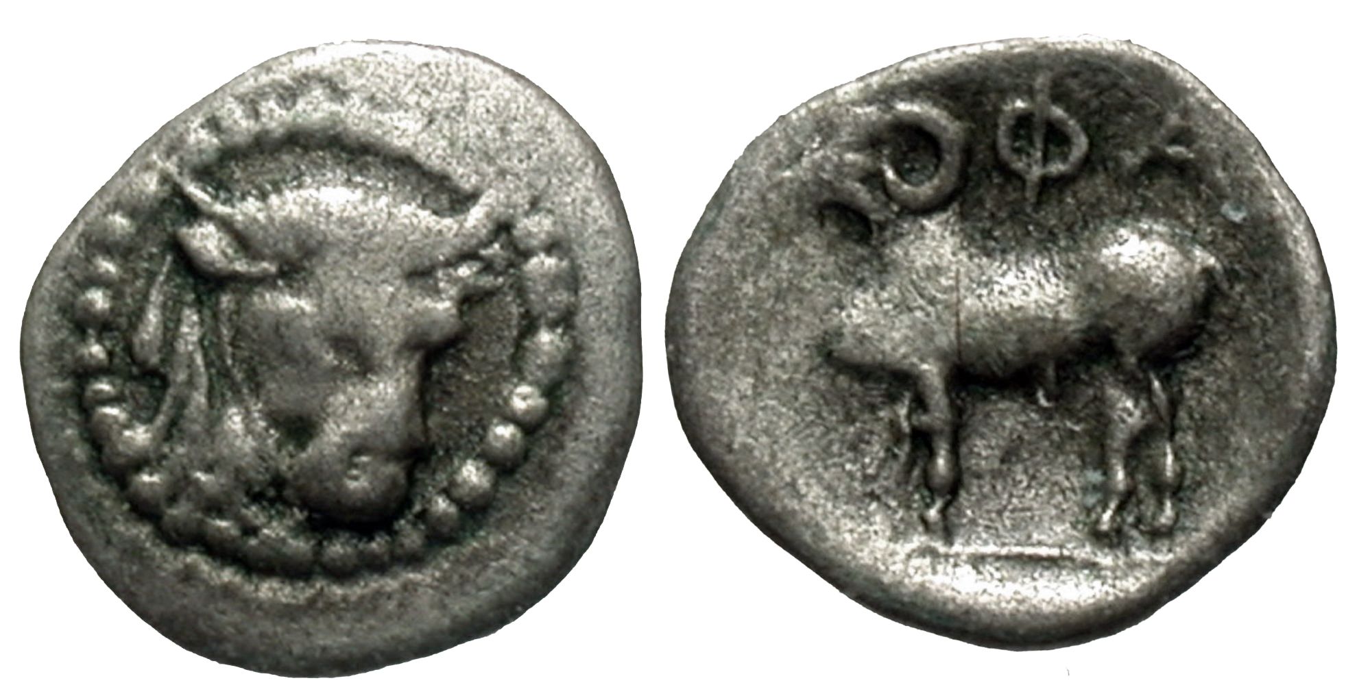 Thessaly, Pharkadon. AR Hemiobol. Bull / Ram. | Greek Coins