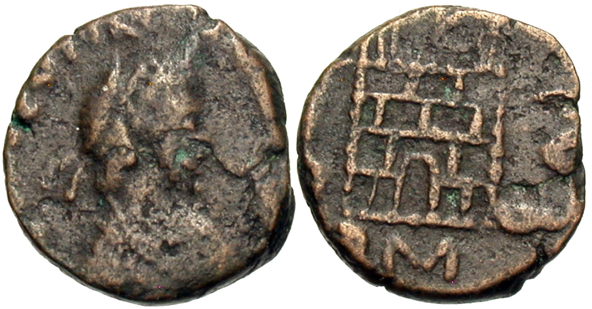 Valentinian III. Æ 12 mm. City Gate. | Roman Imperial Coins