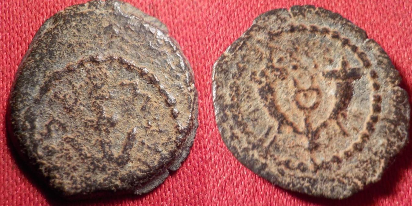 KING HEROD I THE GREAT AE prutah. Jerusalem, 40-4BC. Anchor / Double ...