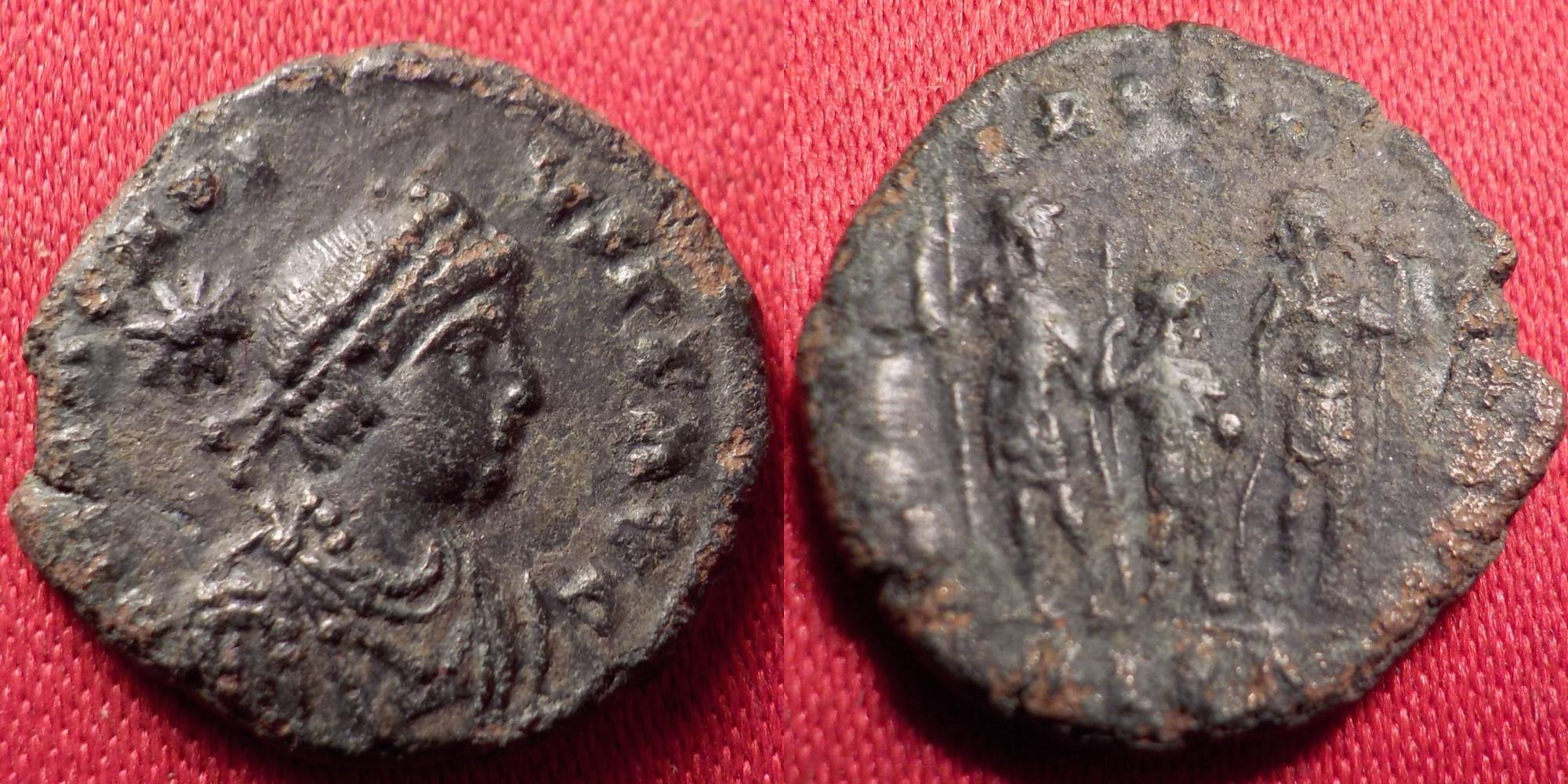 ARCADIUS AE nummus. Alexandria mint. GLORIA ROMANORUM, Arcadius ...
