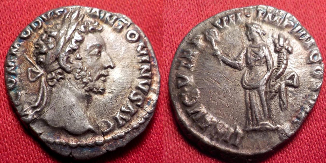 COMMODUS AUGUSTUS AR silver denarius. 5th donative, Liberalitas ...