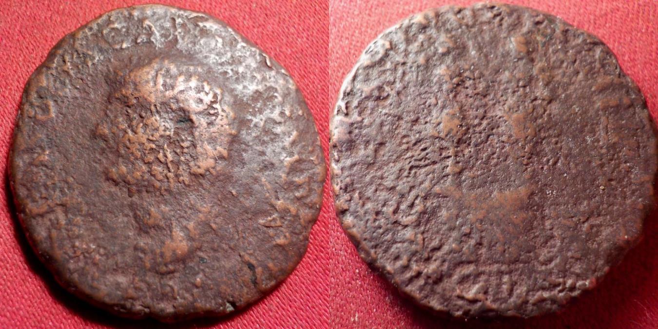 CLAUDIUS AE 'as'. Philippi, Macedon. Statues of Divus Augustus & Divus ...