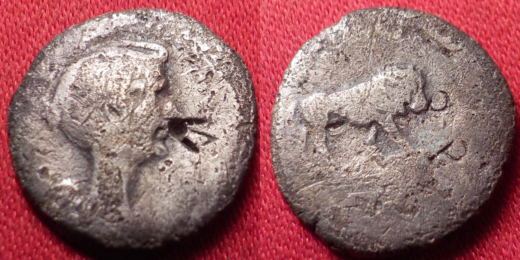FULVIA, second wife of Marc Antony, AR silver quinarius. Lugdunum mint ...
