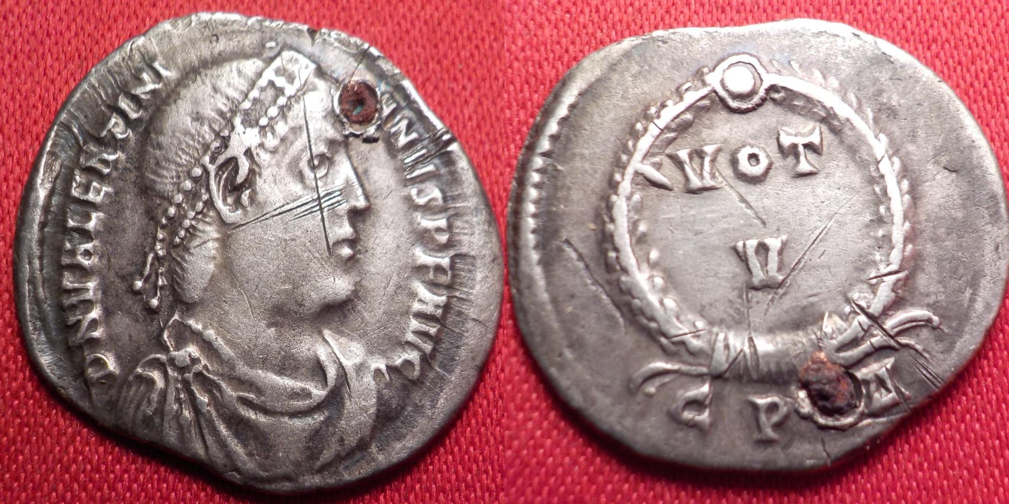 VALENTINIAN I AR silver siliqua. Constantinople mint, 364-367 AD.