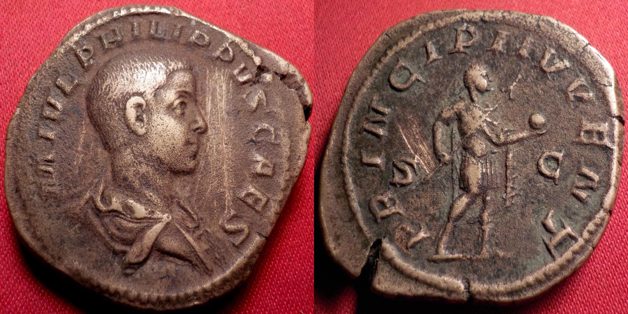 PHILIP II CAESAR AE sestertius. Prince of the Youth, Philip II standing.