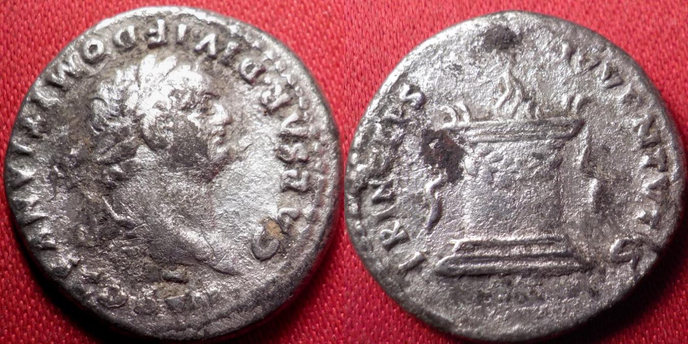 DOMITIAN, as Caesar under Titus, AR silver denarius. Rome, 80 AD. Lit ...