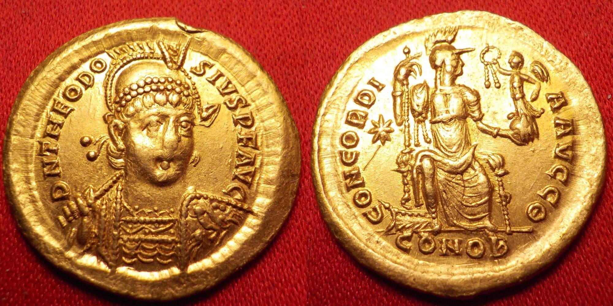 THEODOSIUS II AU gold solidus. Constantinople, 408-430 AD ...
