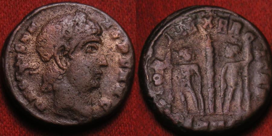 CONSTANS AUGUSTUS AE3. Cyzicus mint. GLORIA EXERCITUS, Soldiers & standard.